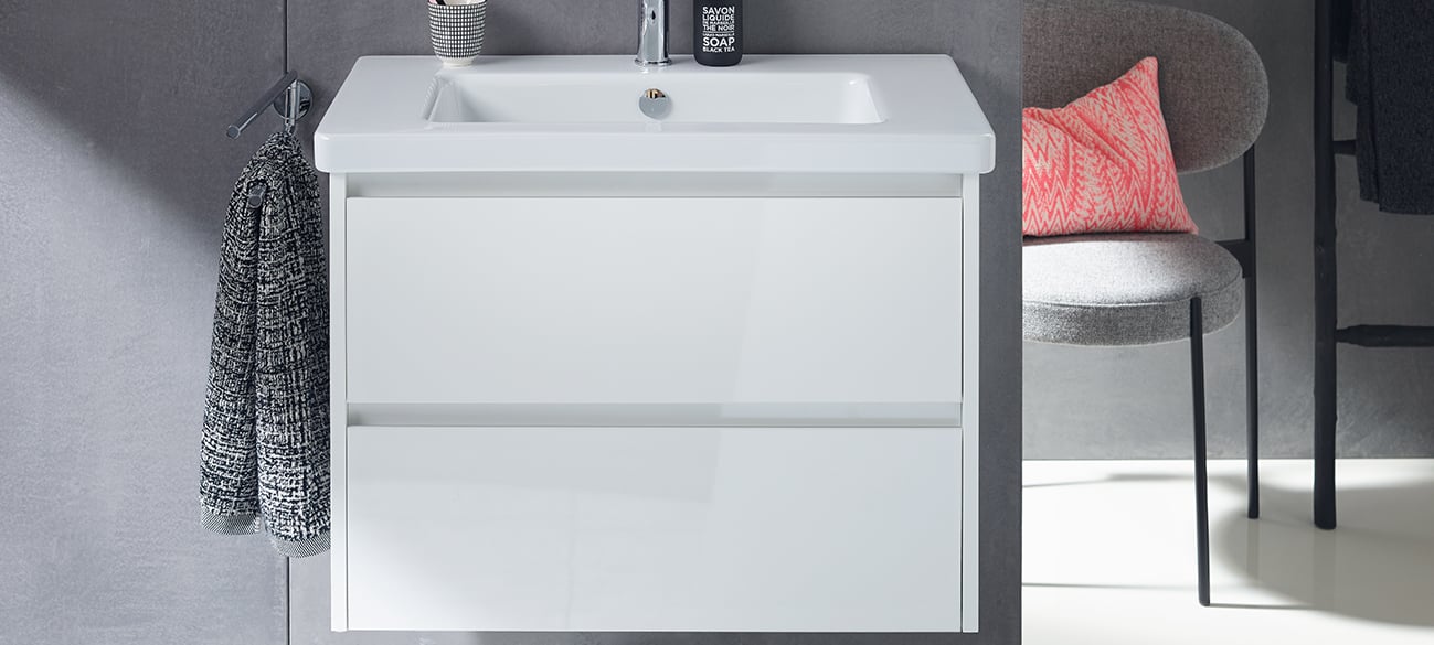 Alterna Waschtischmöbel und Keramik | Sanitas Troesch