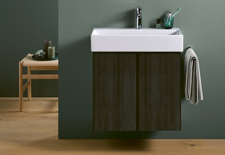 Alterna Waschtischmöbel und Keramik | Sanitas Troesch